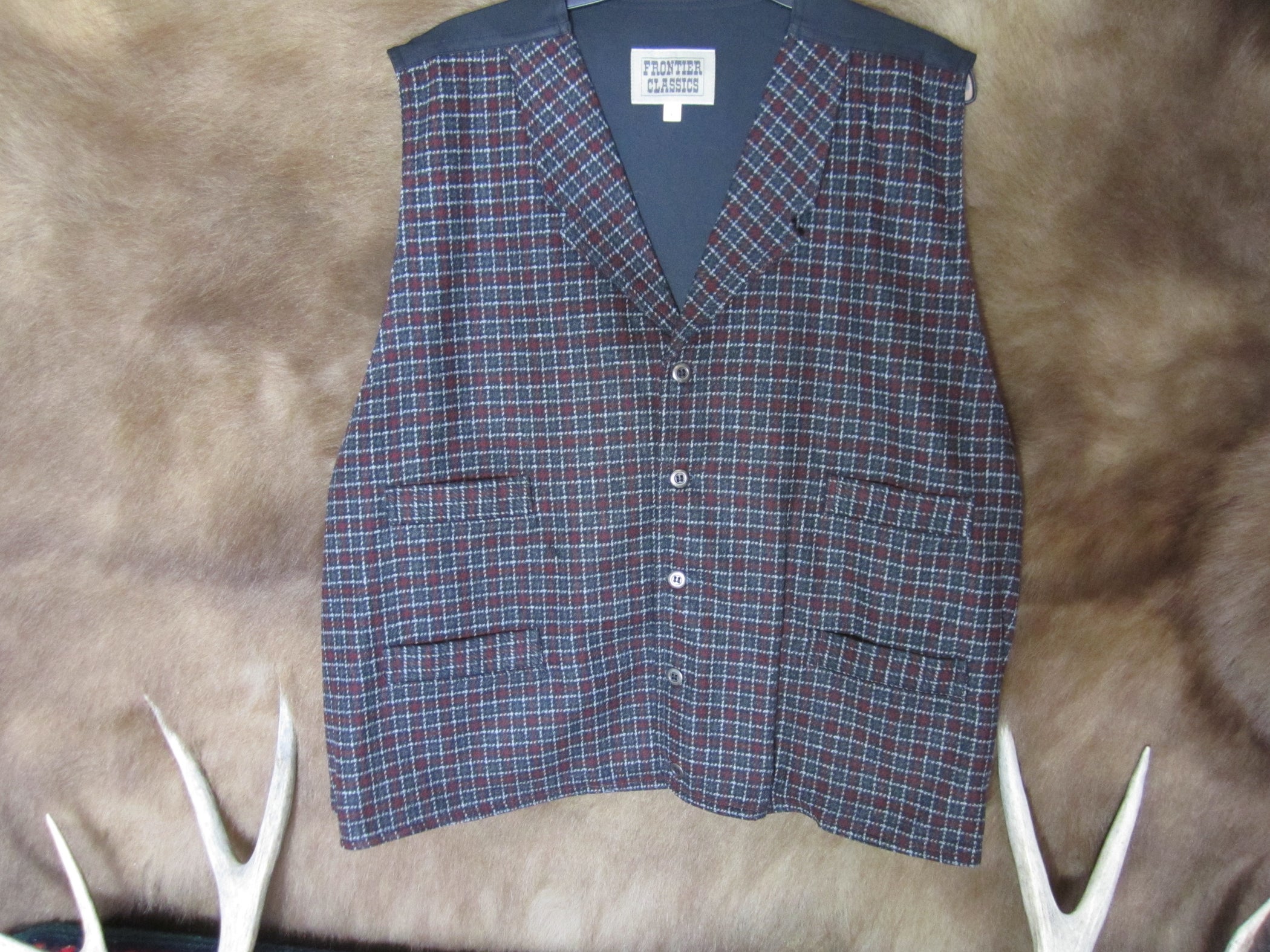 Frontier Classics Men's Victorian Old West Plaid Vest